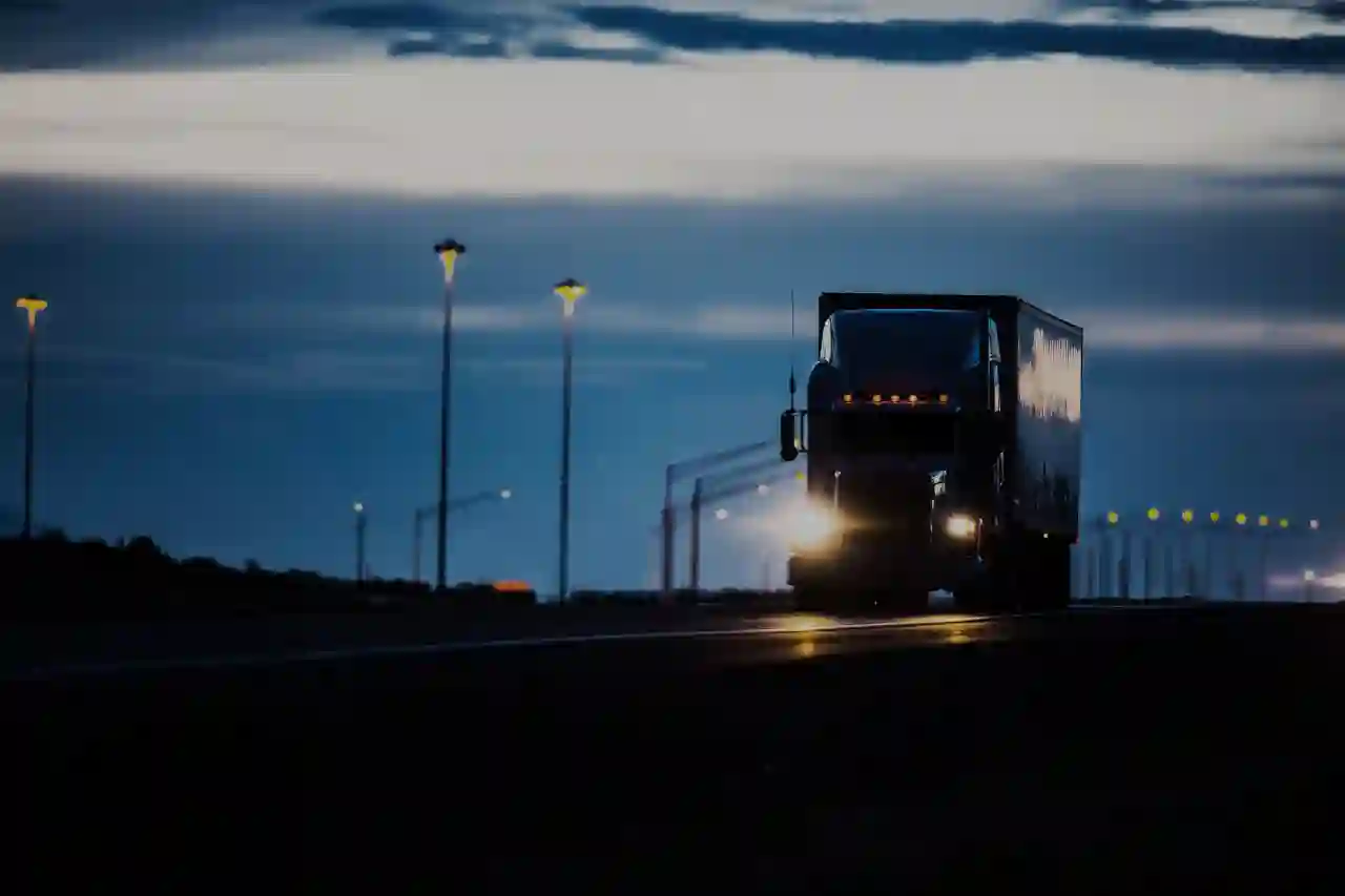 Understanding the Differences Between Class 4-8 Heavy-Duty Trucks & How ... Understanding the Differences Between Class 4-8 Heavy-Duty Trucks & How ...